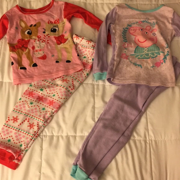 Pajamas | 4t Pajama Bundle Peppa Pig And Rudolph | Poshmark